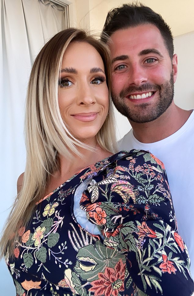 TV presenter Amy Irons fears she has impersonator on Tinder