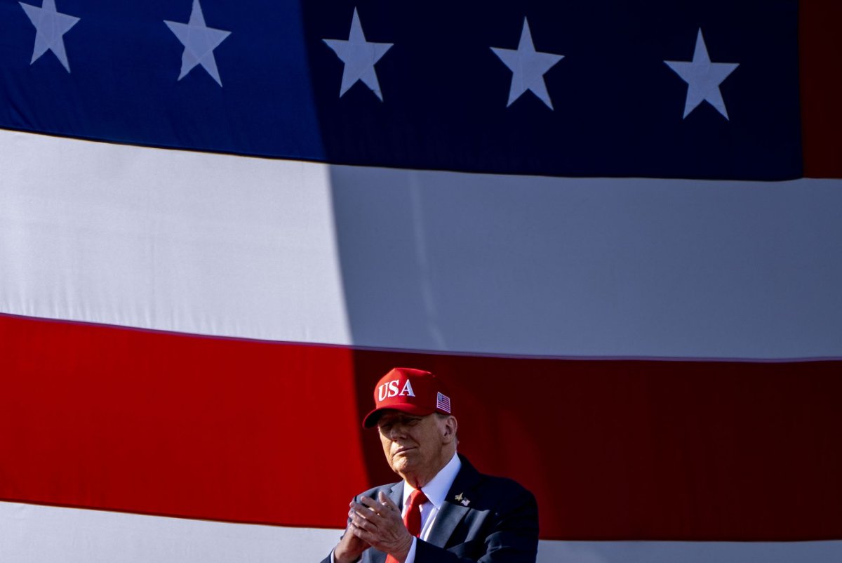 Trump honors U.S. Navy’s 250 years at Norfolk, Va., ceremony