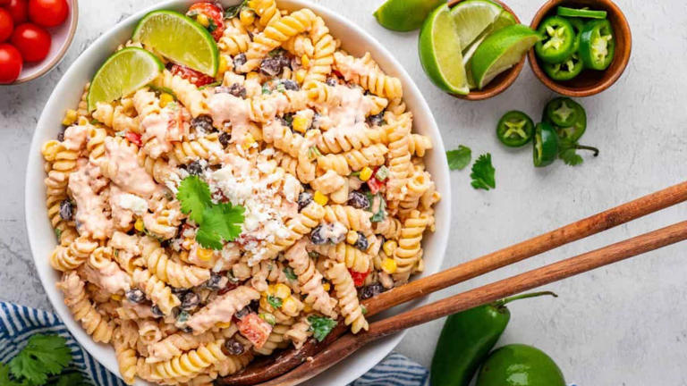 13 best potluck salads for feeding a crowd