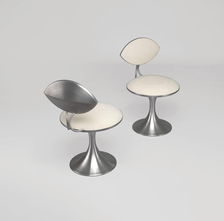 Frank Lloyd Wright’s unbuilt furniture designs come to life in an ...