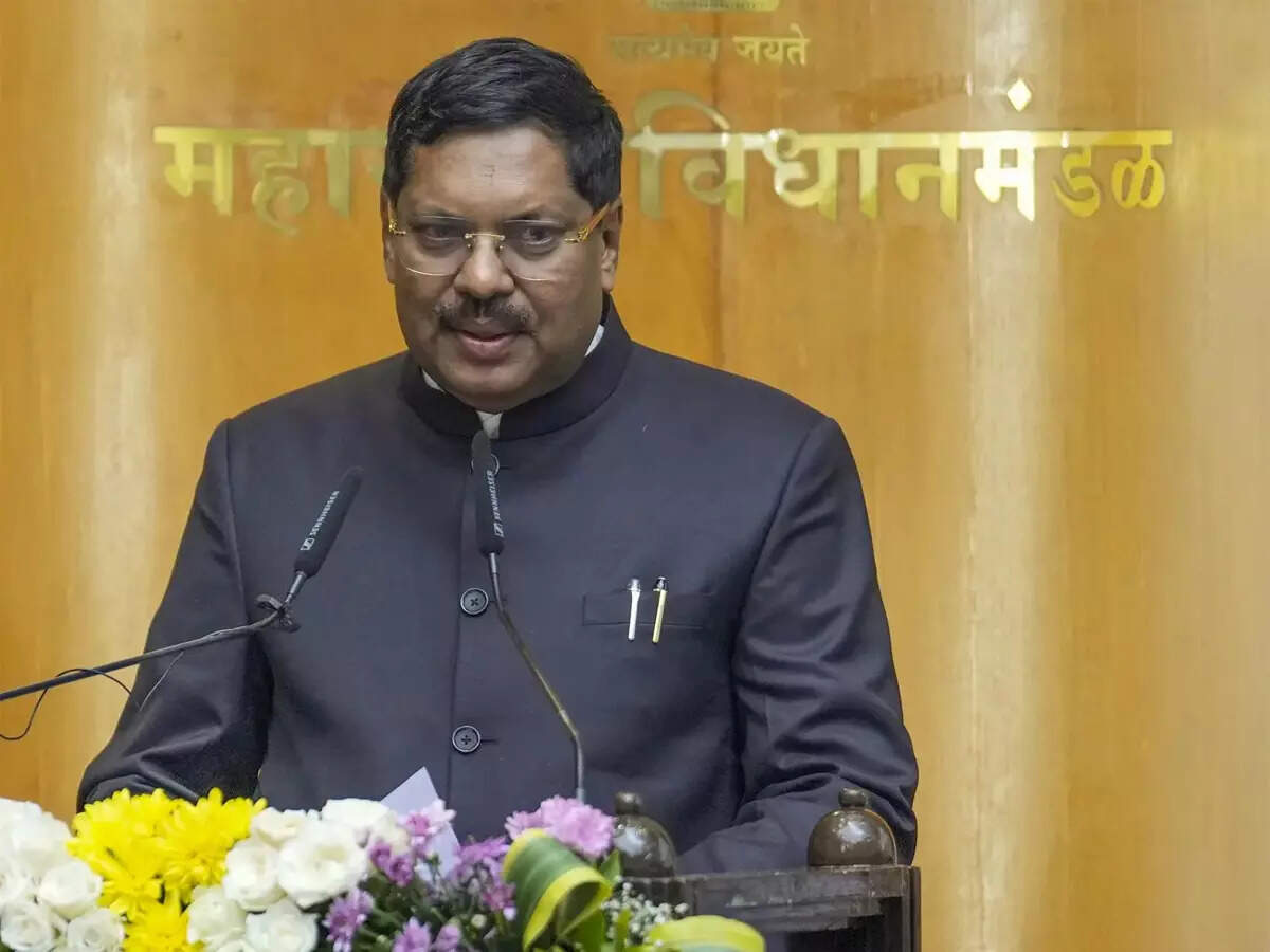 BCI suspends advocate Rakesh Kishore for attempting to hurl shoe at CJI ...