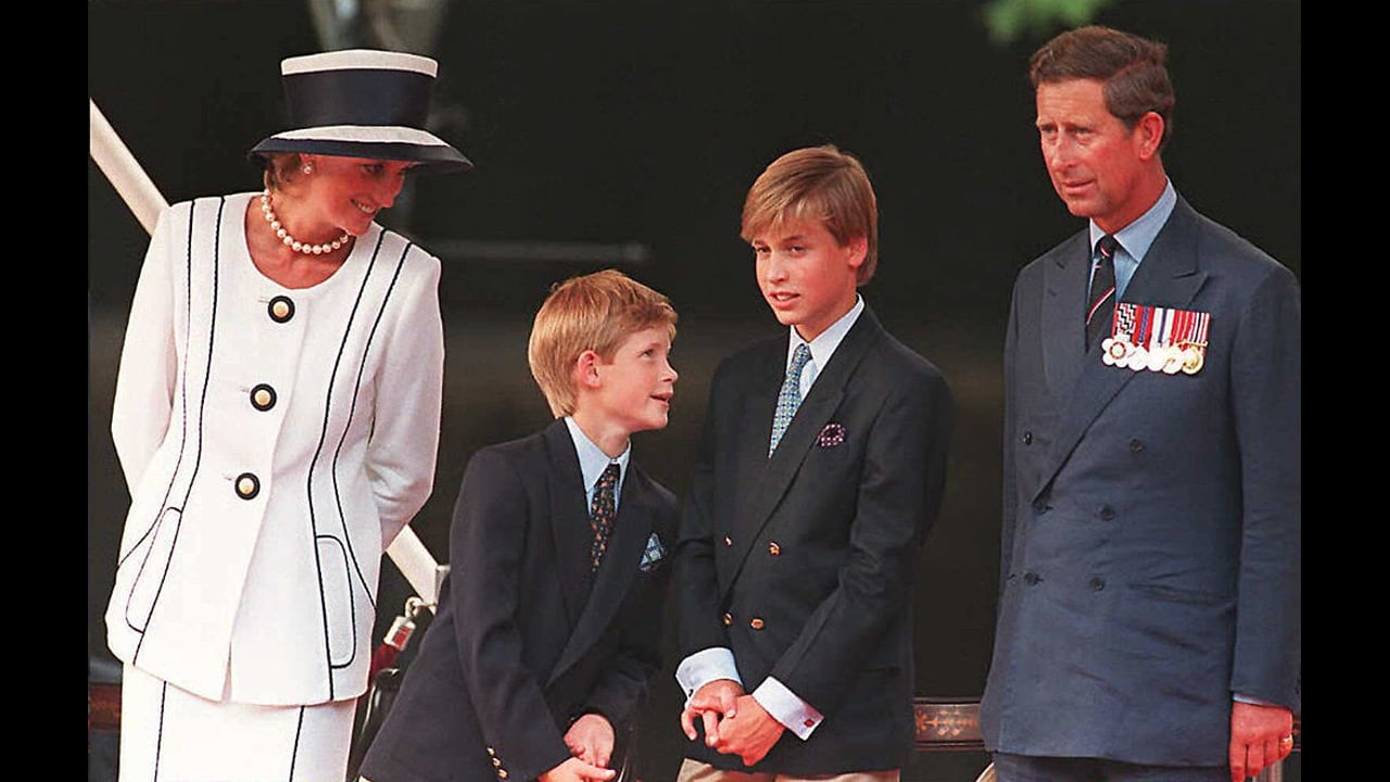 Best Pictures Of Prince Harry With Mum Princess Diana