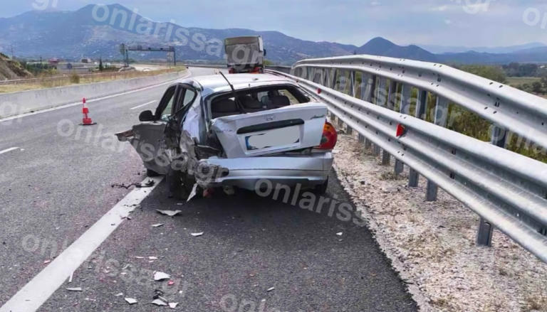 Λάρισα: Νεκρός 45χρονος σε τροχαίο – Τραυματίστηκε ο 21χρονος γιος του