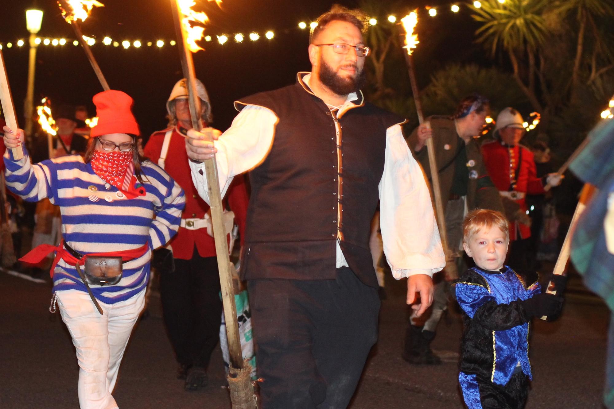 Eastbourne Bonfire - in pictures