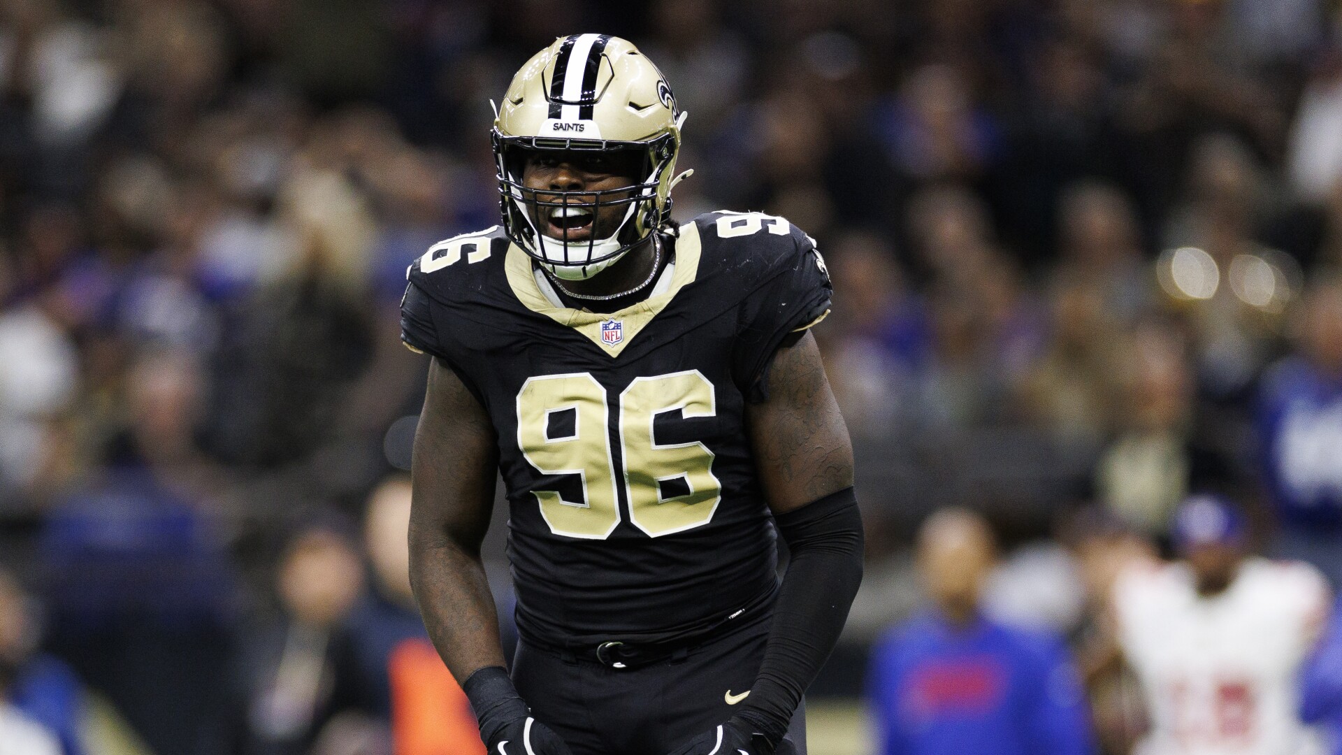 Saints not happy about roughing the passer call on Carl Granderson