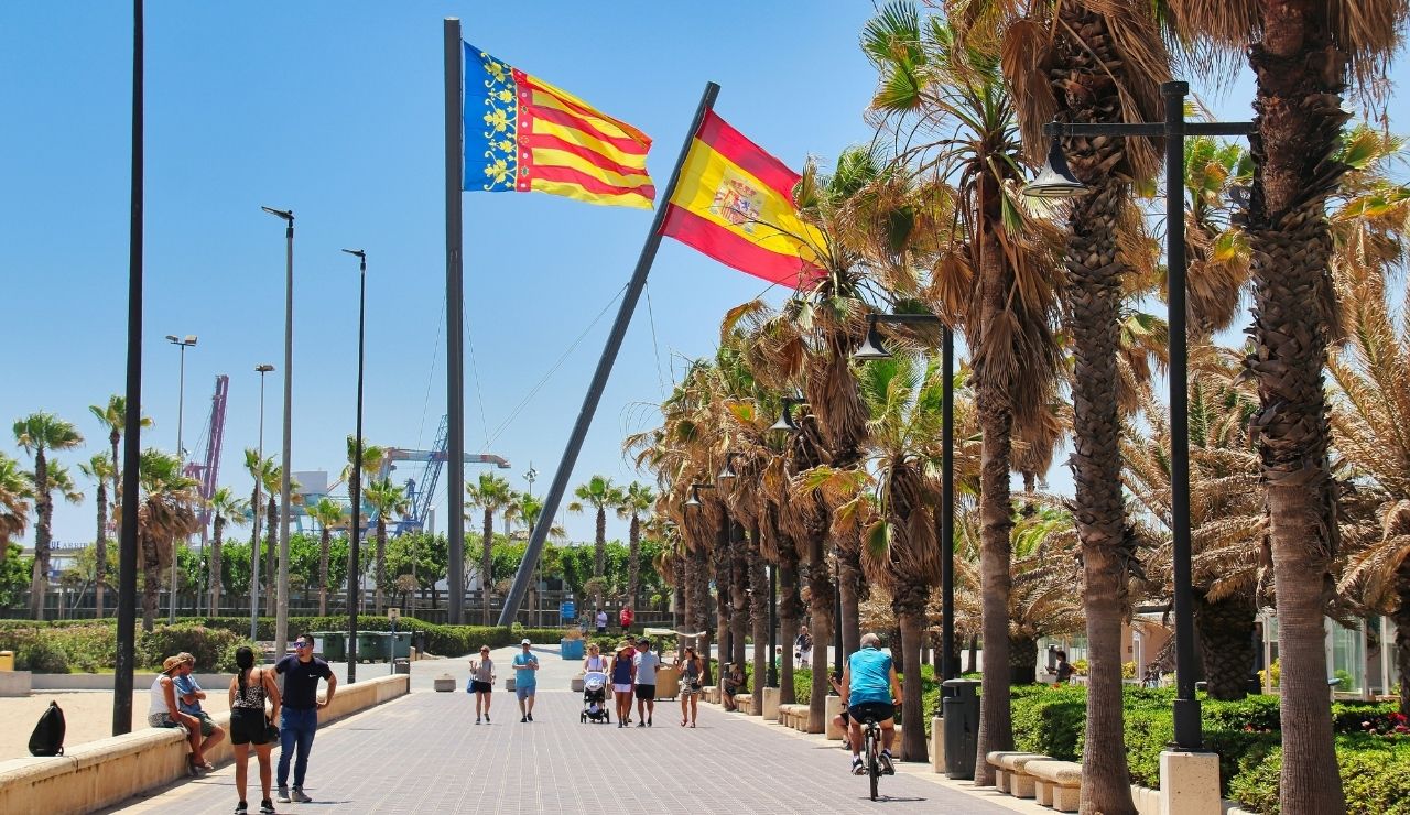 Spain’s New Travel Rules British Travelers Need To Know For 2025