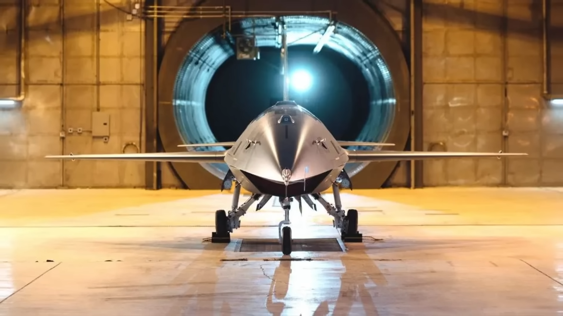 How a fake fighter jet fooled millions