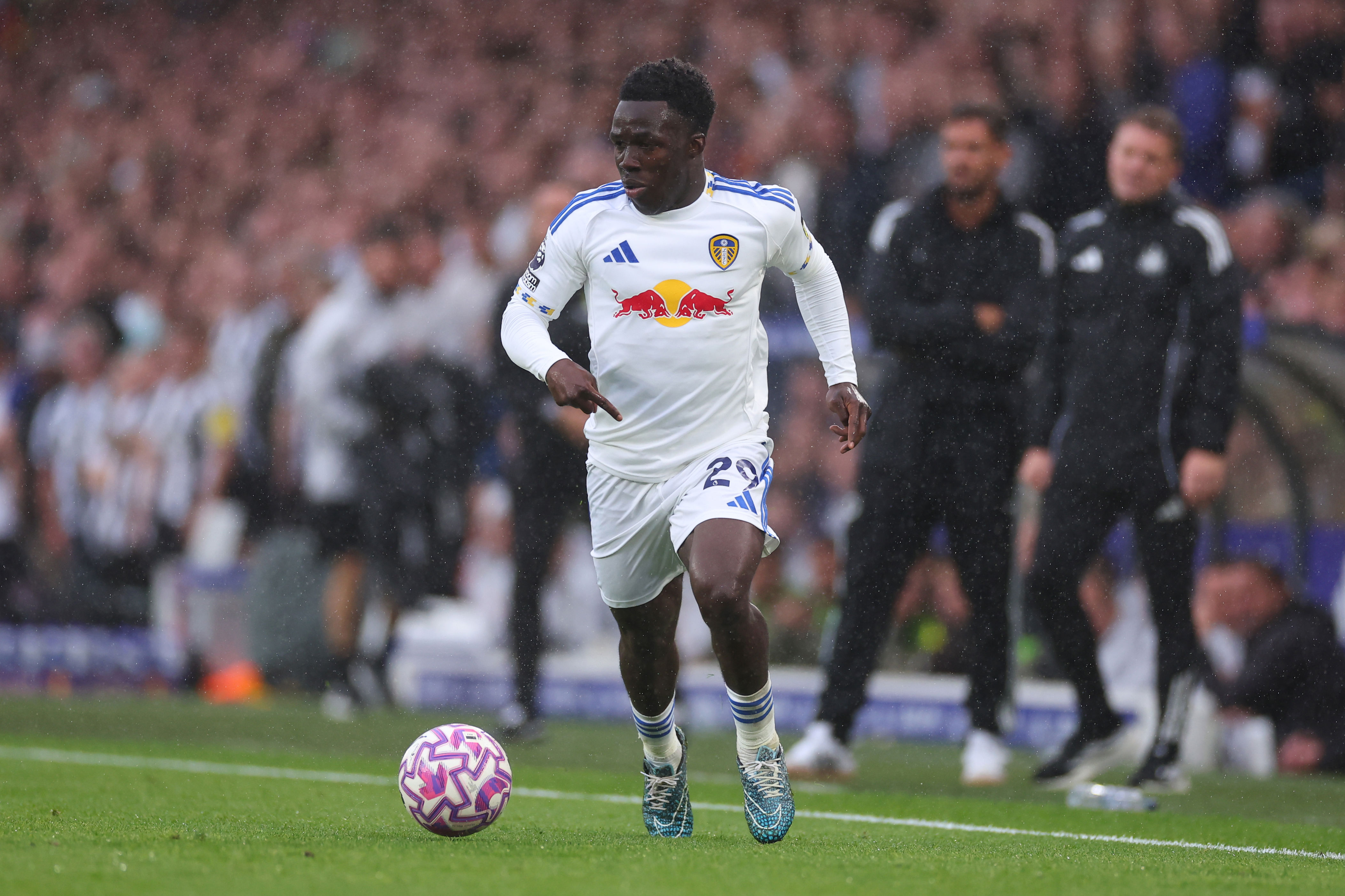 Burnley vs Leeds United early injury news with 3 ruled out and 2 doubts ...