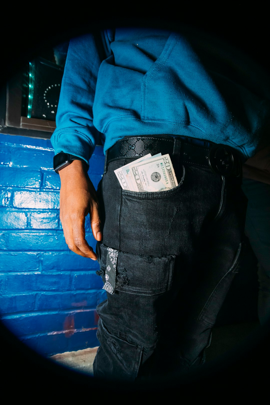 How Pickpocketing Works - And Why Awareness Is Your Best Defense