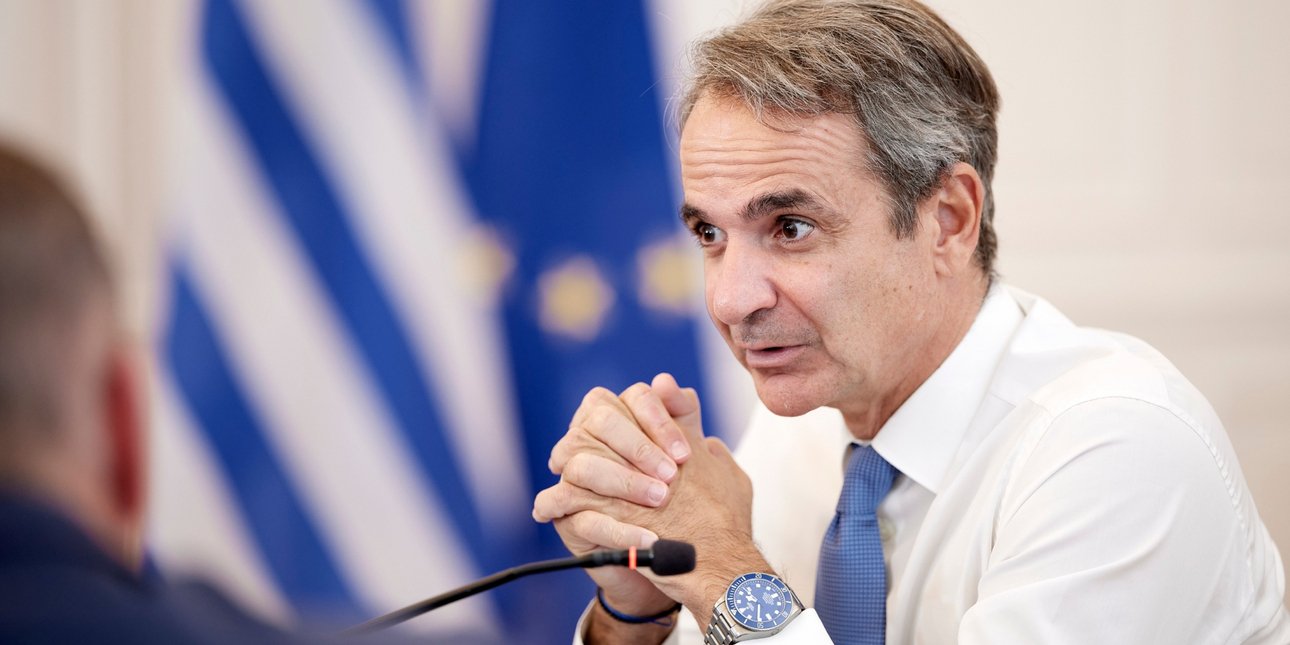 Σύσκεψη υπό τον Κ. Μητσοτάκη για την ανθεκτικότητα των ελληνικών πόλεων ...