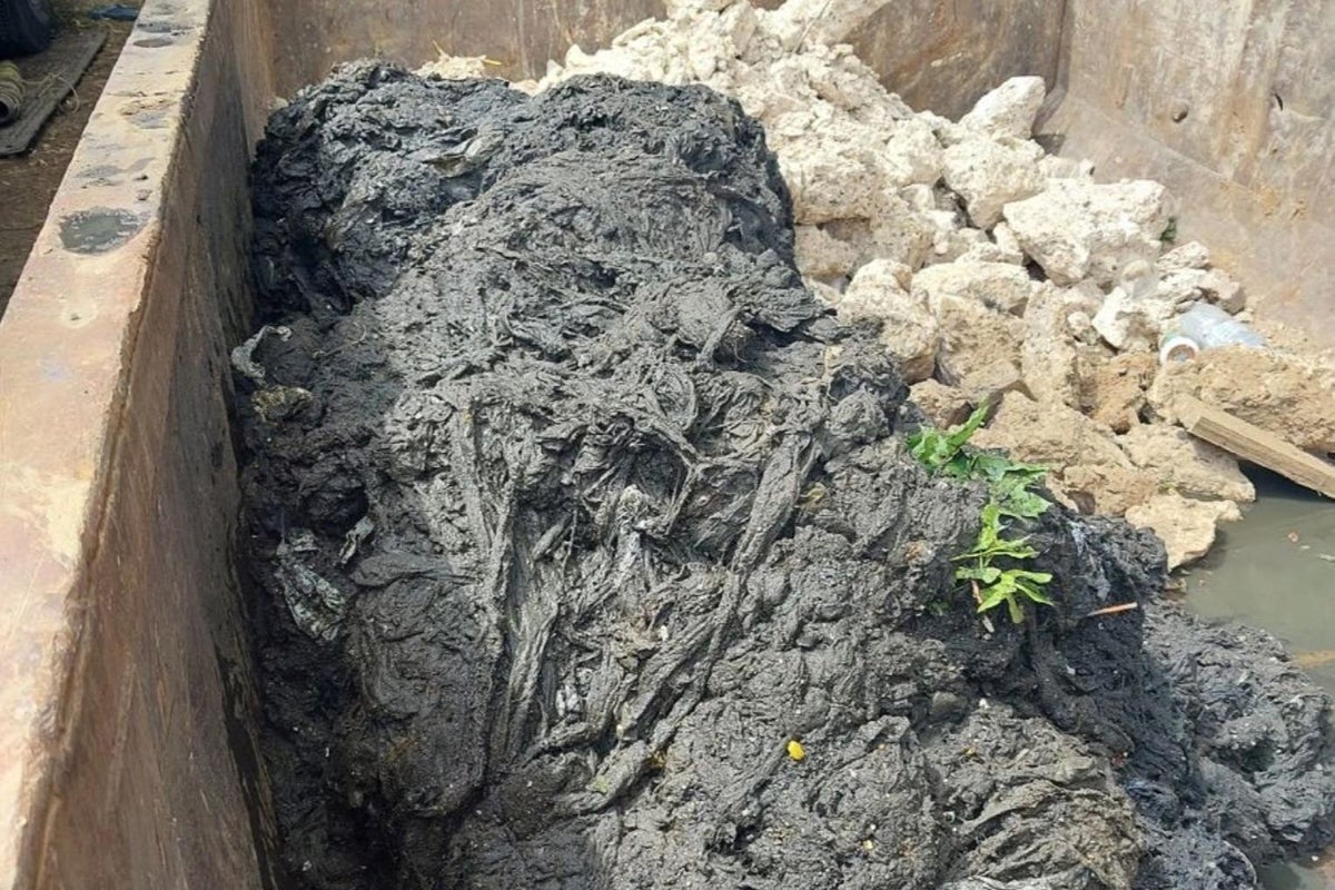 100-tonne ‘fatberg’ blockage cleared from sewer in west London