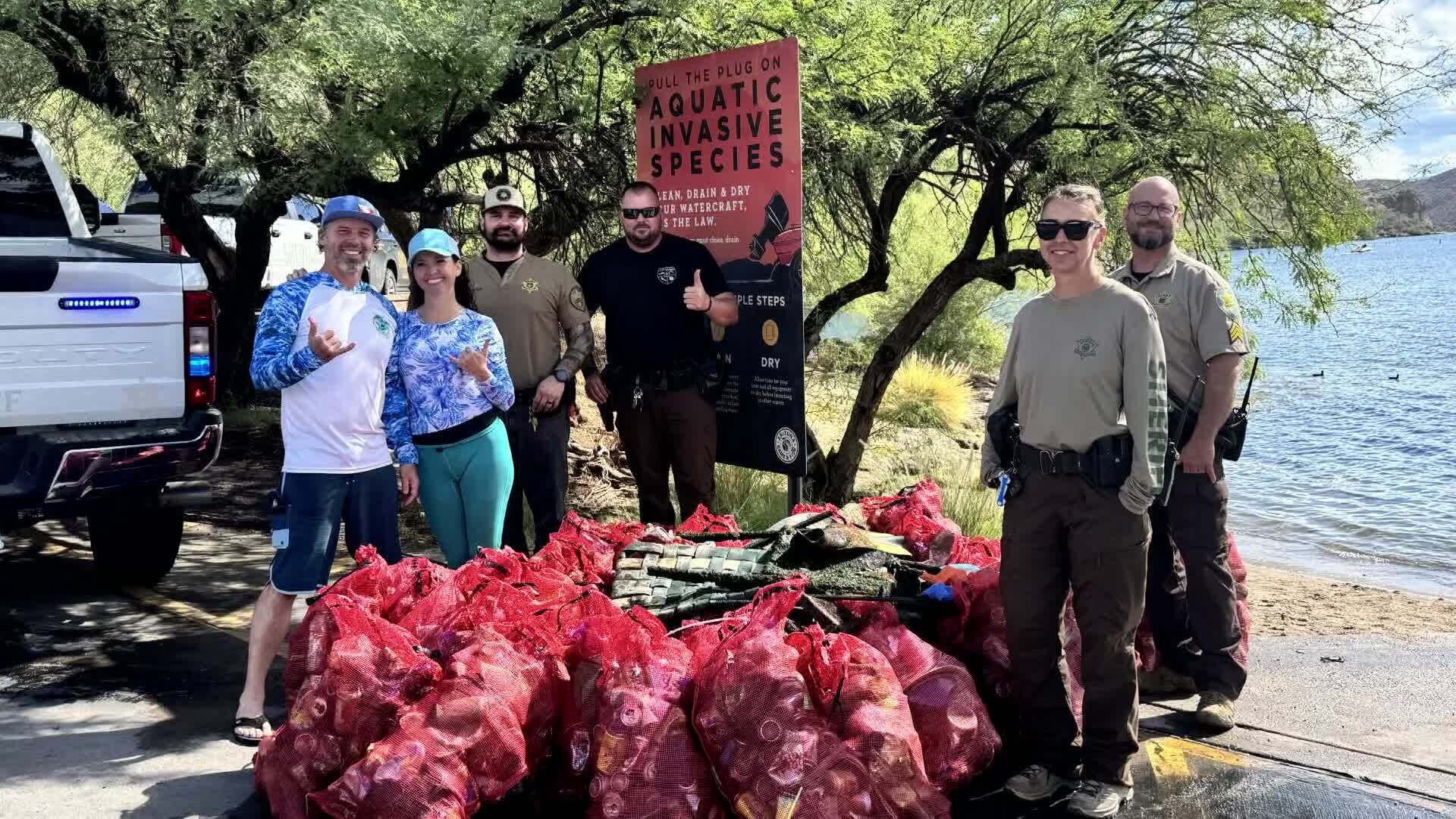 Divers remove over 2,000 pounds of trash from Saguaro Lake