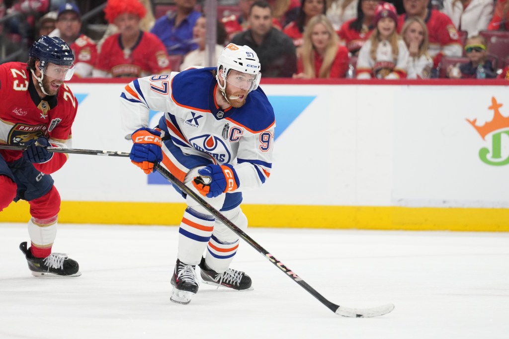 Connor McDavid signs short-term $25 million contract extension in ...