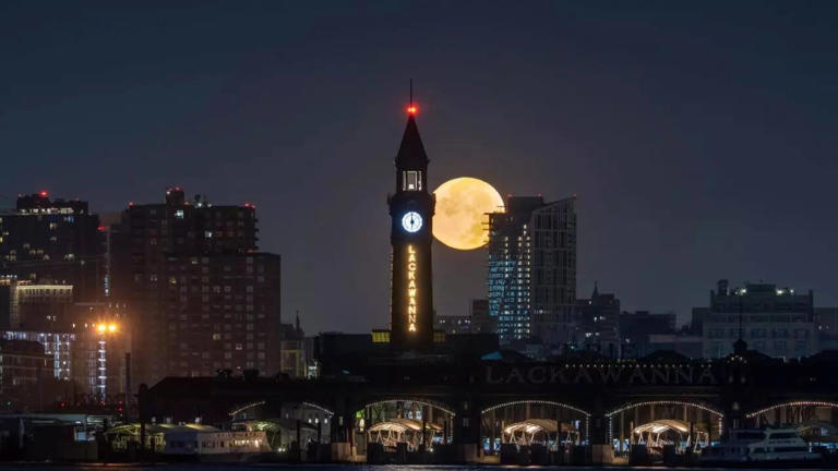 Rare celestial show in the US: Four back-to-back supermoons to shine ...