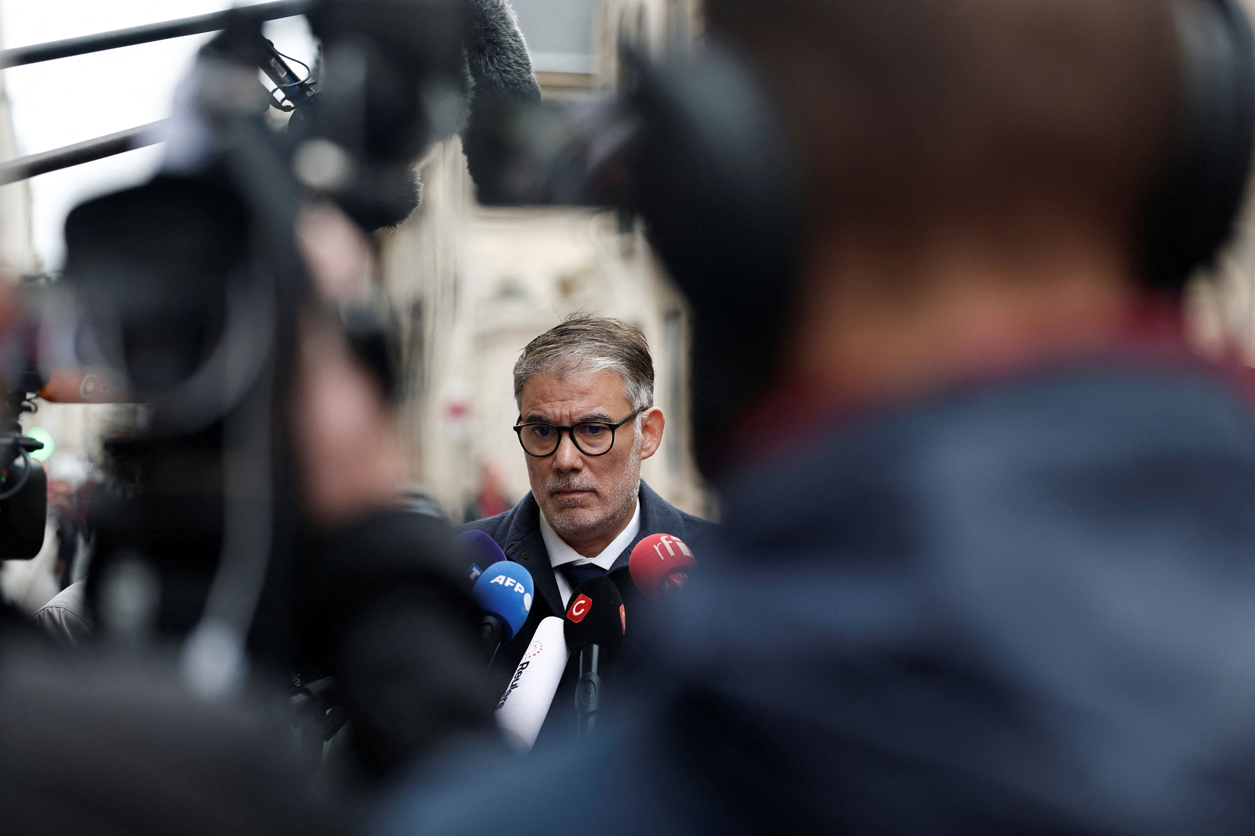 Démission de Lecornu : le PS ne participera pas à une réunion proposée ...