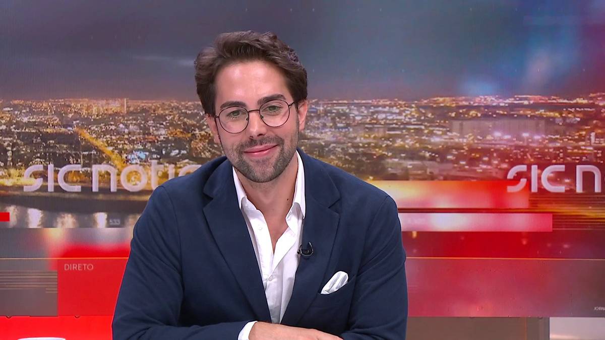 Operador privado da linha SNS 24 nunca cumpriu os tempos máximos de ...