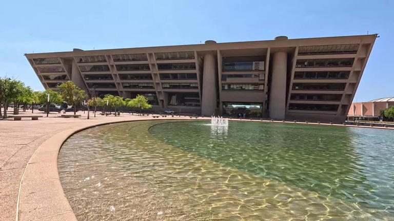 Dallas City Hall move on the table as city weighs repair vs. relocation