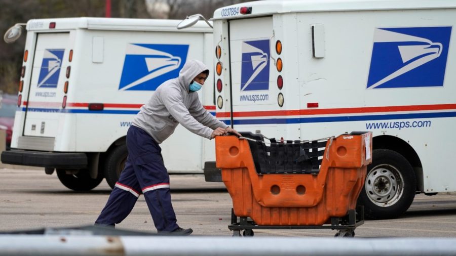USPS initiates holiday pricing increase