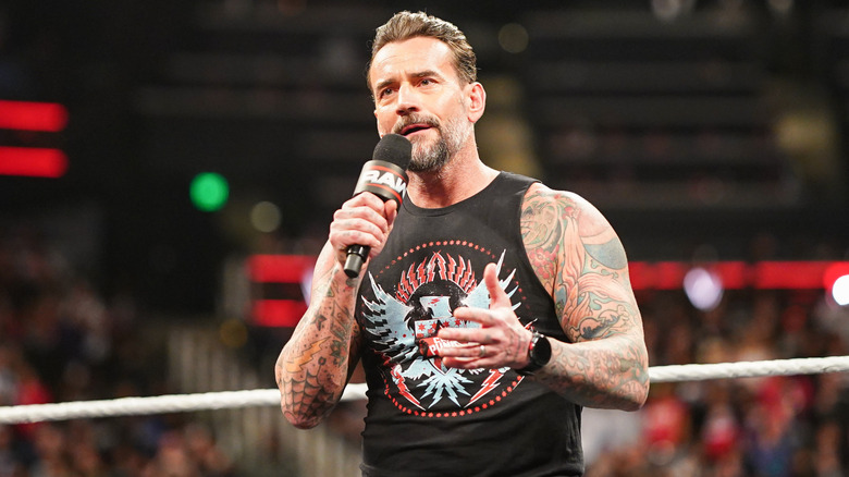 WWE Raw Results 10/6 - Roman Reigns & CM Punk Both Appear, Becky Lynch ...