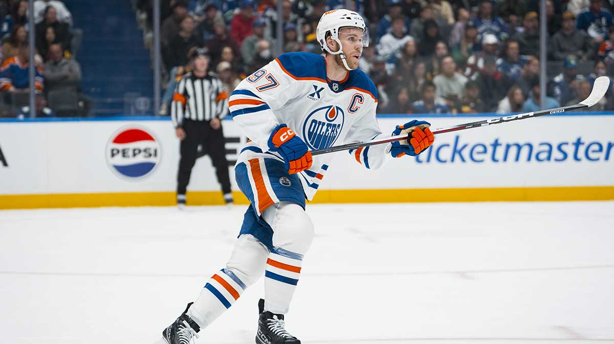 Fans react to stunning Oilers’ Connor McDavid contract extension