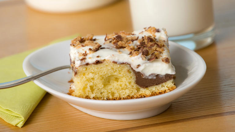 The Vintage Southern Layered Dessert That Earned The Nickname 'Girdle ...
