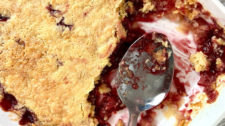 Boxed Dump Cake Gets A Fall Twist With This Fresh Addition