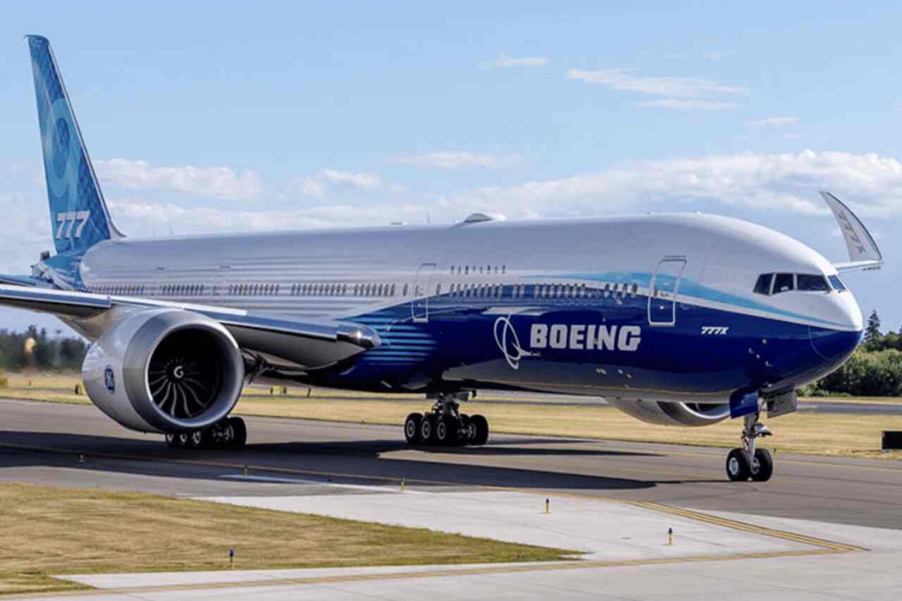 Boeing delays launch of the 777X model once again
