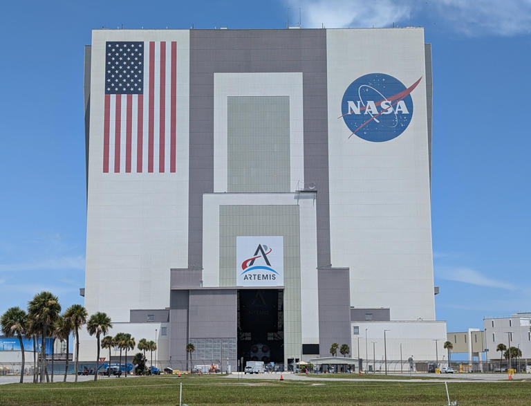 As the government shutdown continues, which parts of NASA and KSC ...
