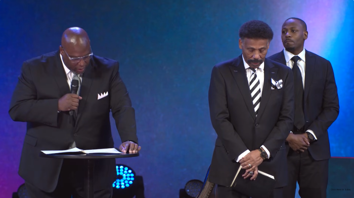 Oak Cliff Bible Fellowship founder Tony Evans is restored to ministry ...
