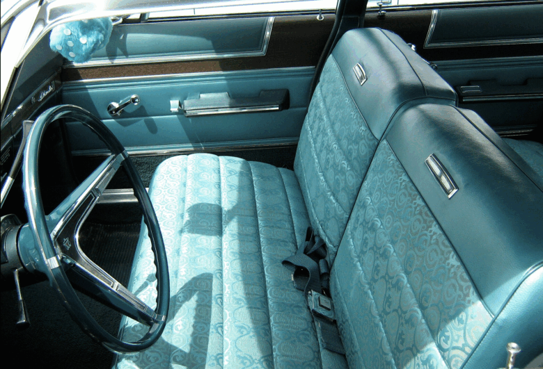 15 car features boomers miss (and younger drivers don’t understand)