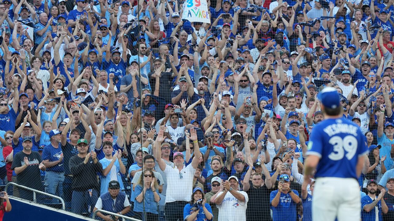 Blue Jays fans flying high after 2 massive playoff wins in Toronto