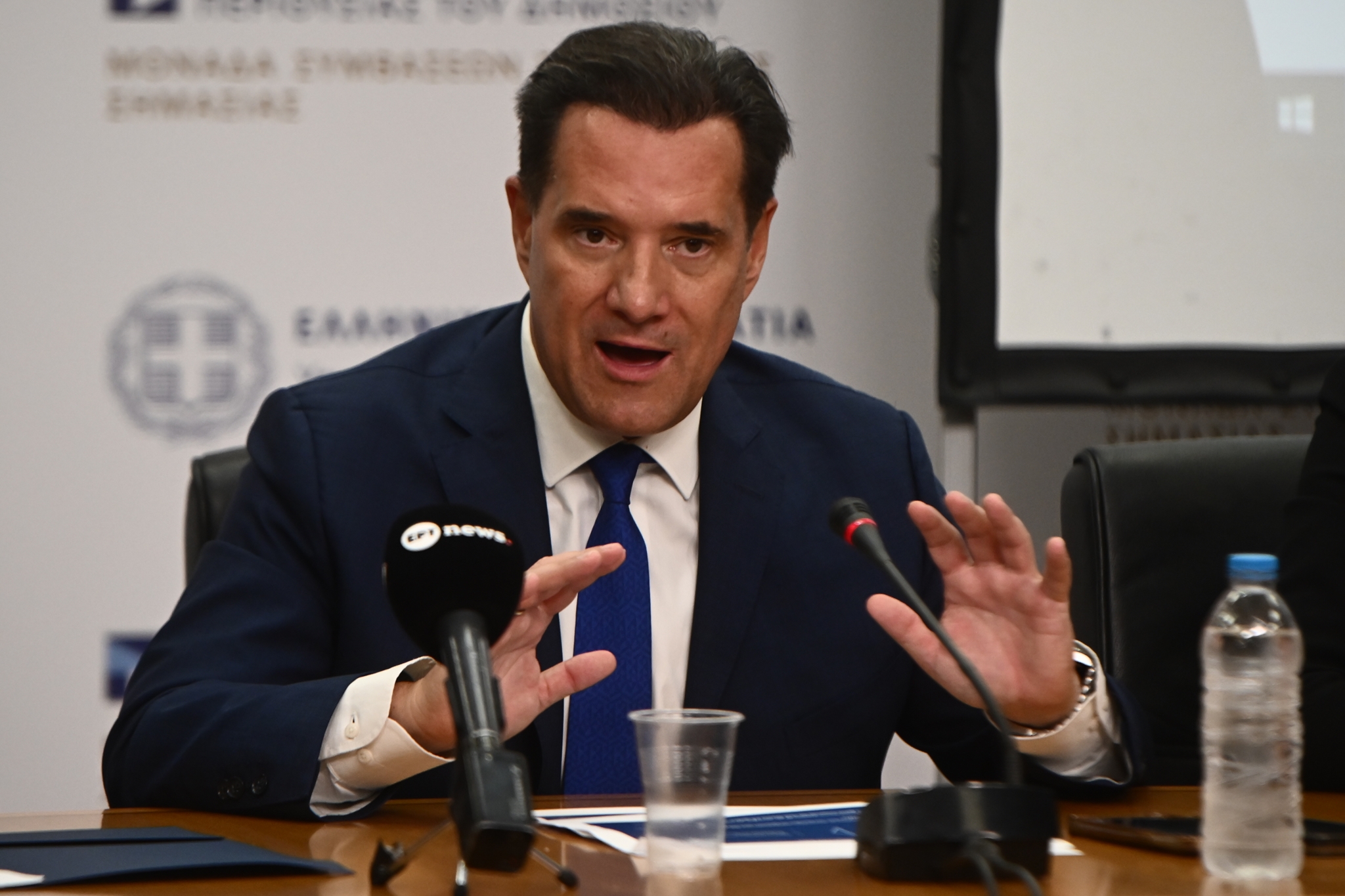 Άδ. Γεωργιάδης: Στο 4,07 με άριστα το 5 η αξιολόγηση πολιτών που ...