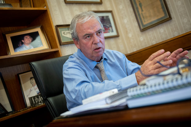 Renuncia histórica en el Parlamento: Luis Alberto Heber deja su banca en el Senado