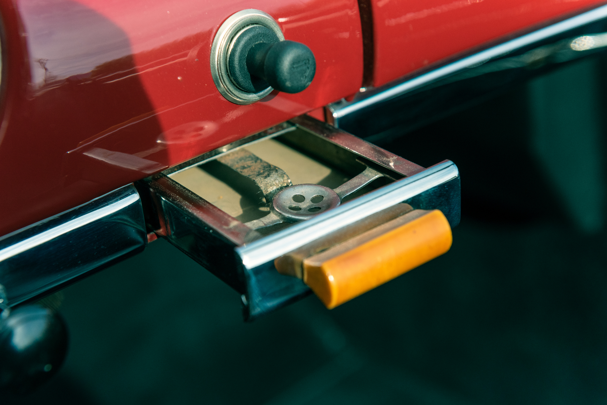 12 car features that were banned for a reason (and why we secretly want ...
