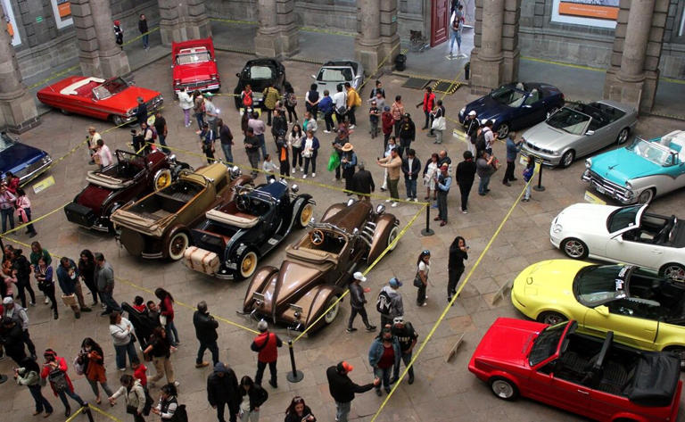 Cuándo y dónde ver la exposición de autos clásicos gratis en CDMX