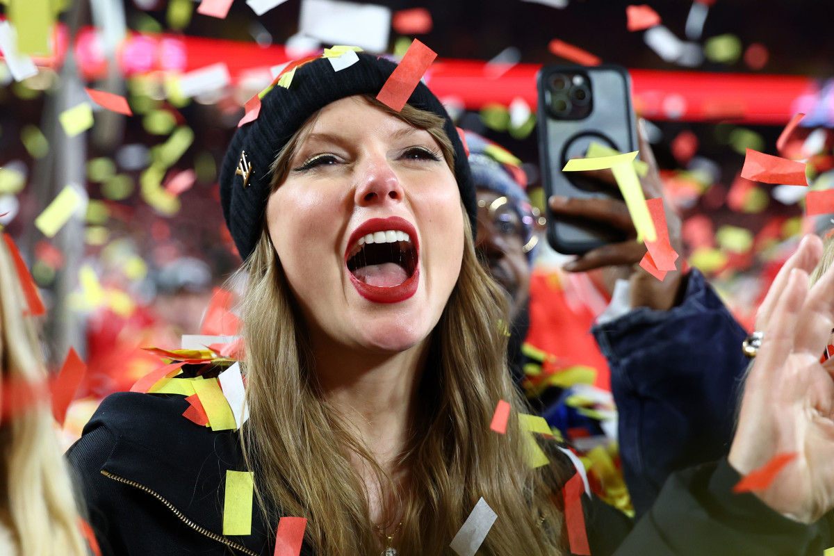 Purdue Football Can’t Escape the Taylor Swift Curse