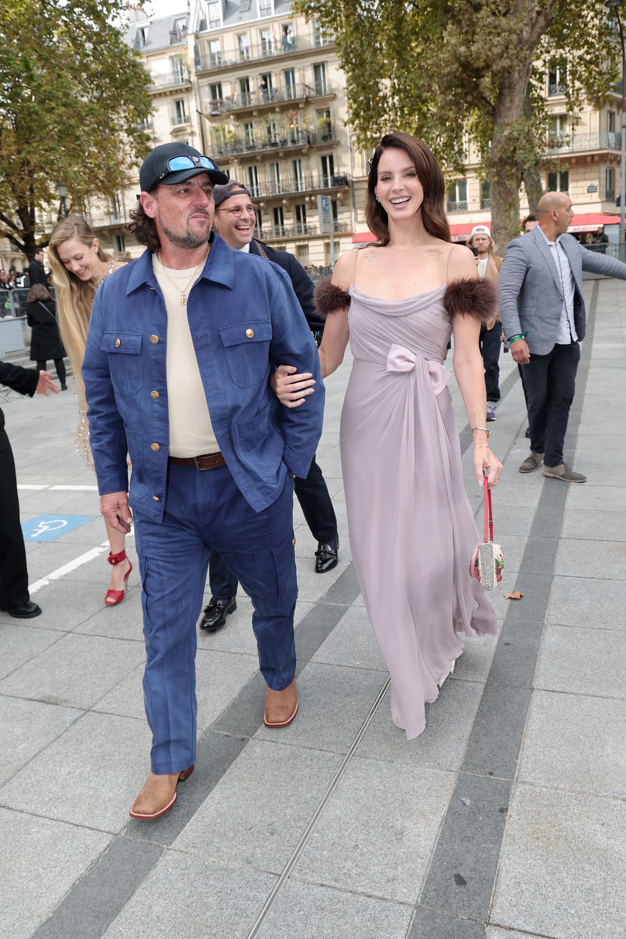 Lana del Rey y Jeremy Dufrene debutan como esposos en París