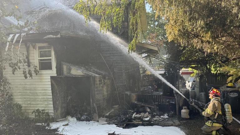 South Haven residents safe after fire damages home on School Street