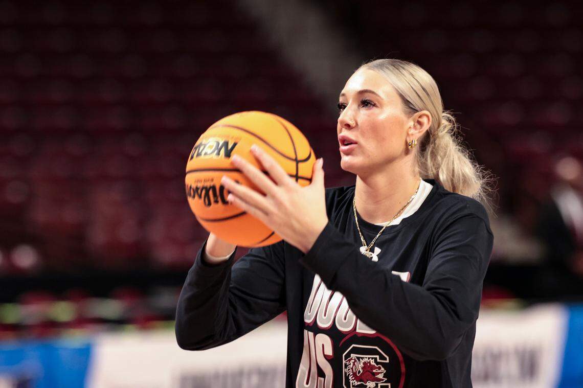 South Carolina's Chloe Kitts to miss season because of injury