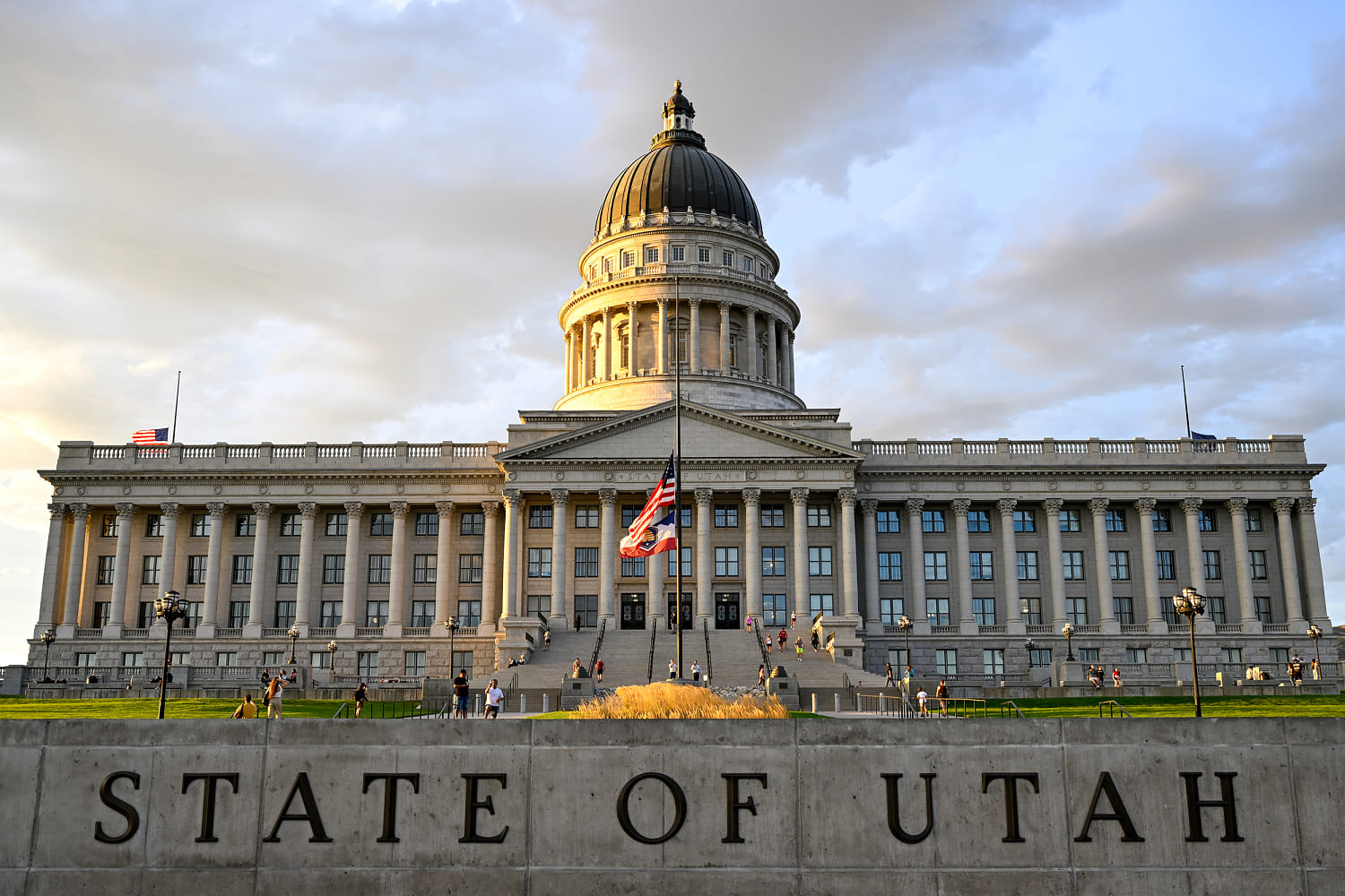 Utah lawmakers pass new GOP-backed congressional map