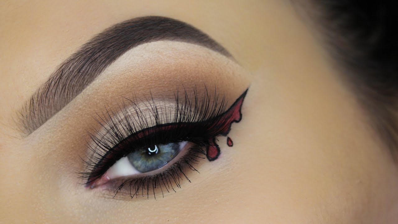 I created bloody eyeliner for Halloween!