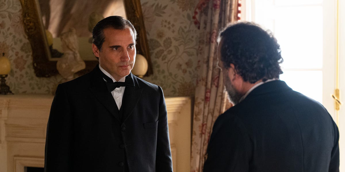 Bruno Lastra, de actor de 'La Promesa', a reconocido poeta
