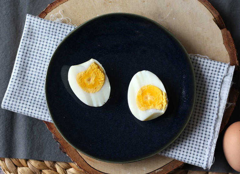 Hard-boiled eggs but cooked in airfryer