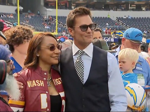 NFL fans go wild over Jayden Daniels' mom as she poses with Tom Brady ...