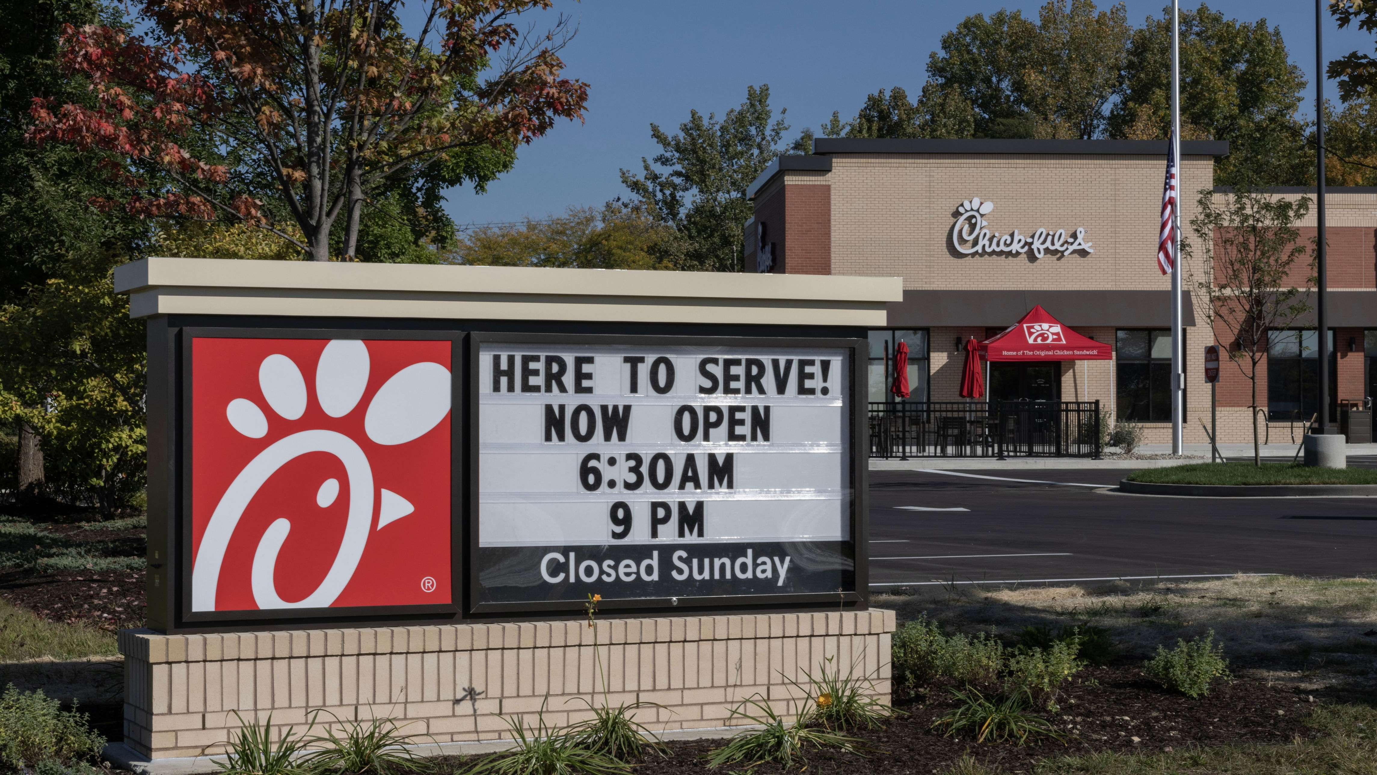 Chick-fil-A tops list for customer satisfaction in annual drive-thru study