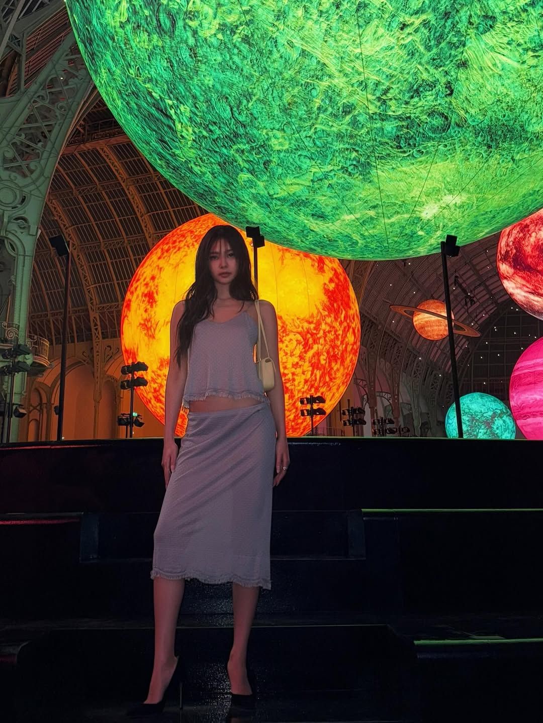K-pop stars continue to shine in Paris Fashion Week 2025