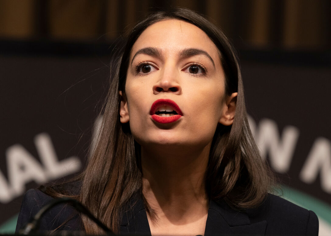 AOC just completely neutered MAGA men & dragged Stephen Miller to filth