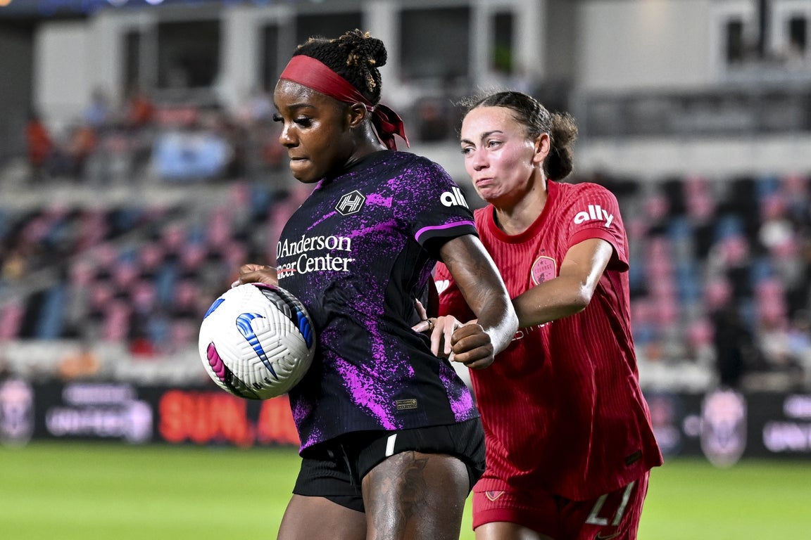 Fantastic photos of NWSL Houston Dash star Messiah Bright