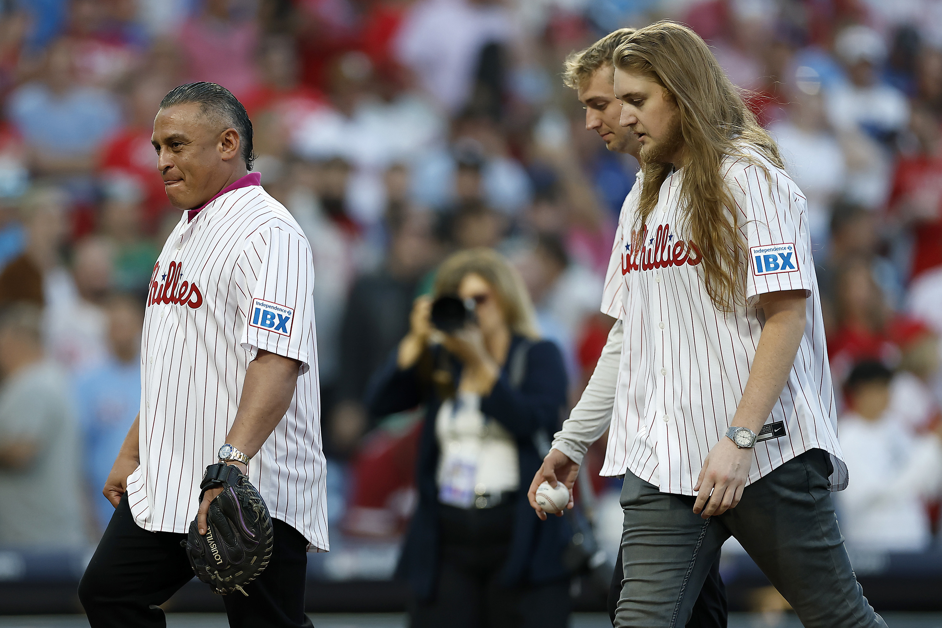 Phillies-Dodgers: Big-money bats go quiet in Game 2 loss; Aaron Nola ...