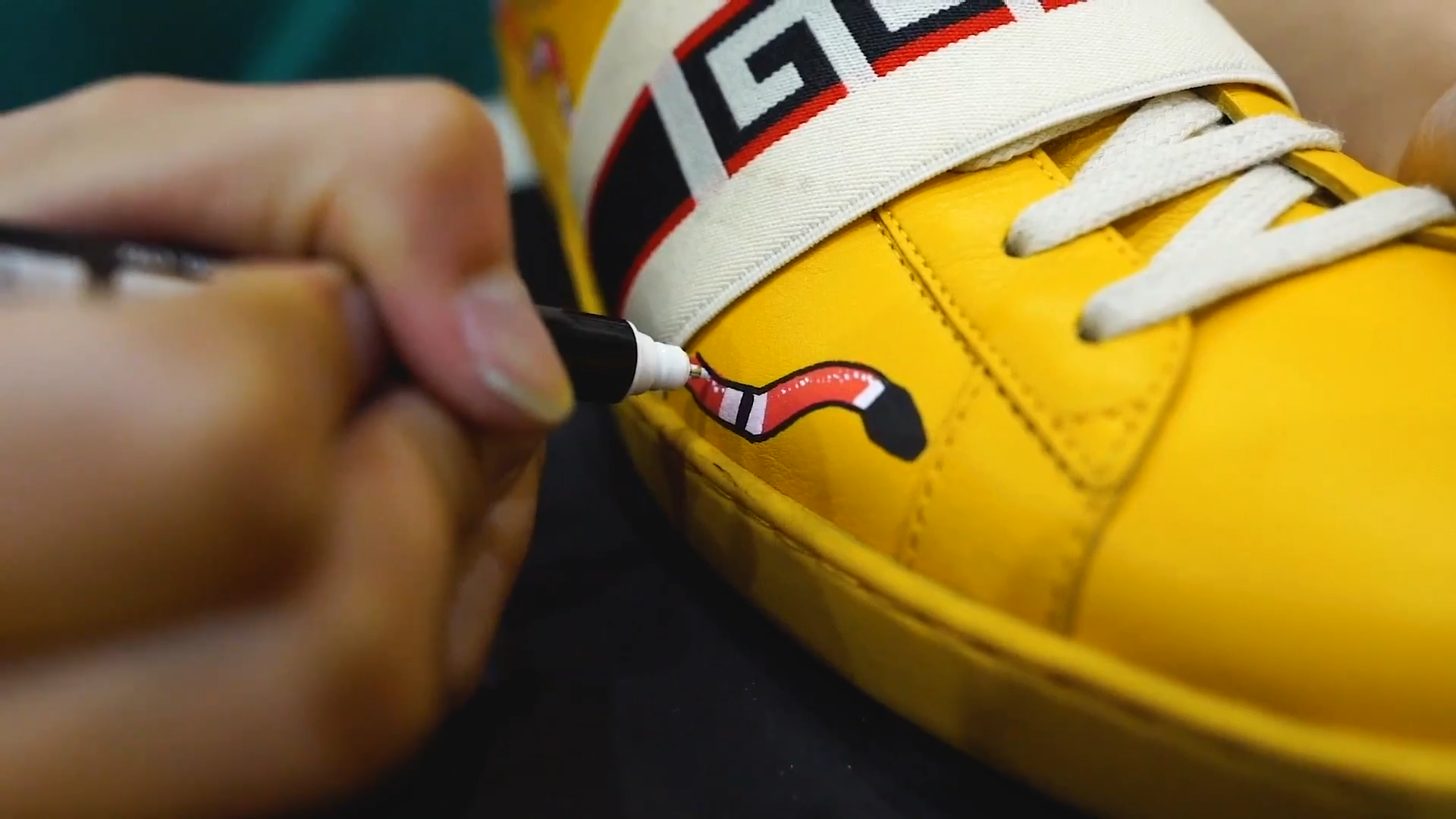Customizing every shoe in the store for strangers
